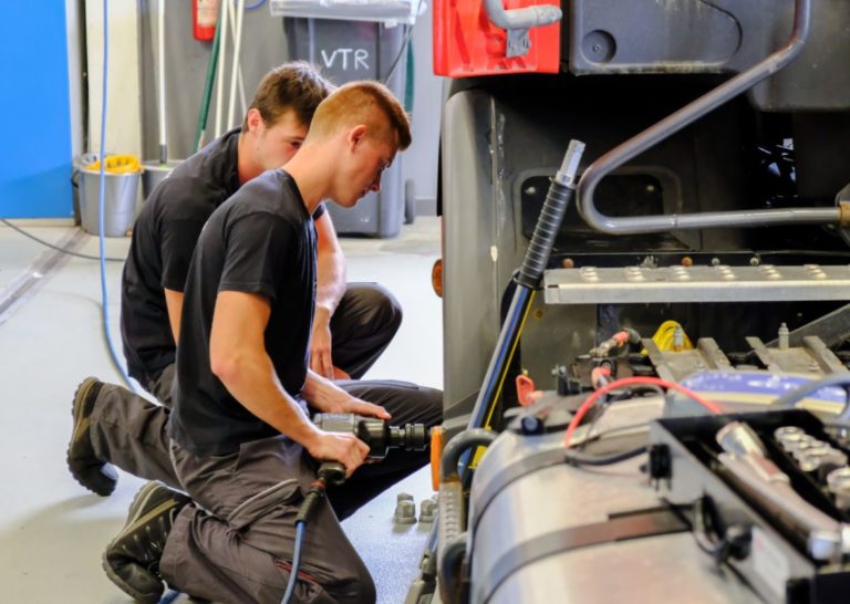 CAP MAINTENANCE DES VÉHICULES - Technopolys